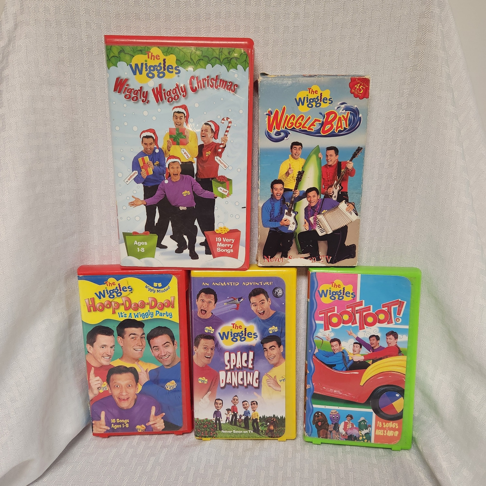 THE WIGGLES VHS Original Bay Christmas Hoop-Tee-Doo Space Dancing Toot ...